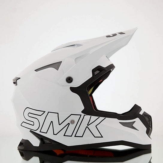 SMK Allterra Off Road Helmet - White GL120 – SPARIFY